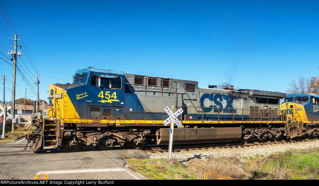 CSX 454 Spirit of Magnolia
